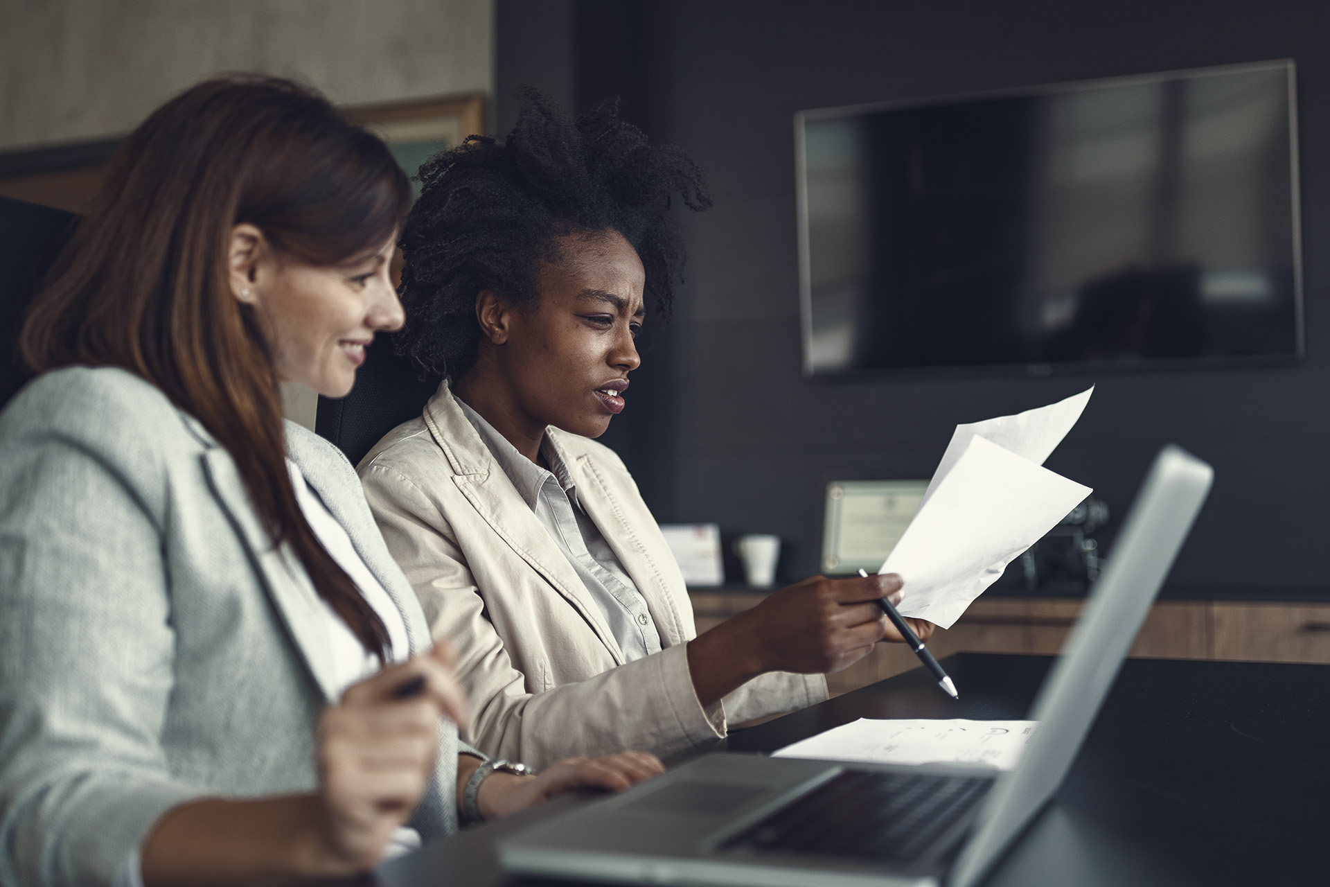 Empowering Women in Wealth: The Role of Financial Advisors